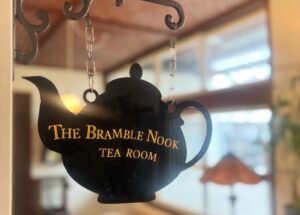 【兵庫新店】英国の風薫る、心ほどけるティータイムを。西脇市に誕生した隠れ家ティールーム『THE BRAMBLE NOOK』で愉しむ極上の英国 ...